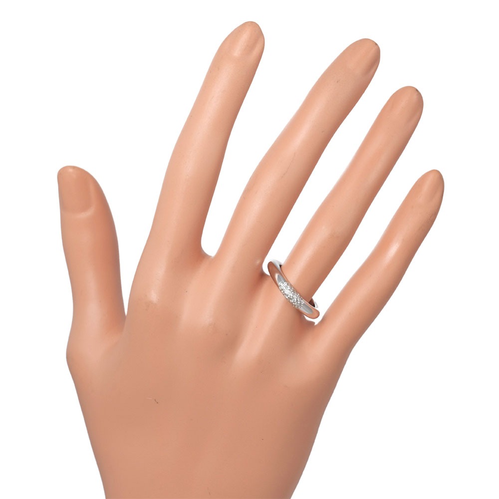 Facebook Pinterest Twitter